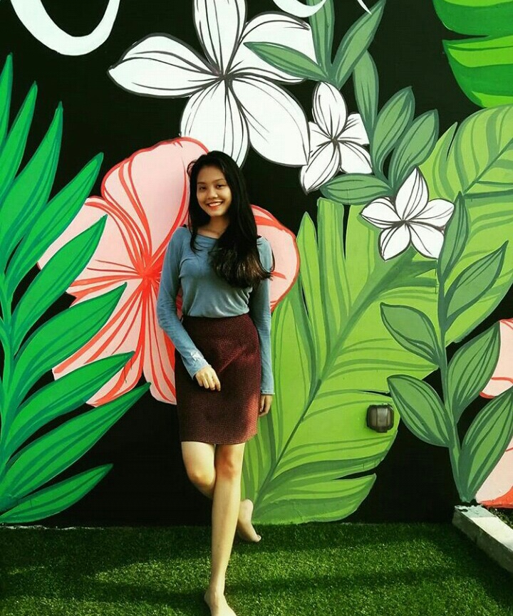 Dewi Sarah Aprilia Sitorus - ModelJakarta.Com